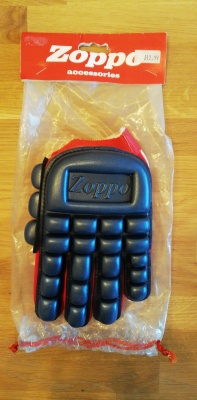 Zoppo Protection Glove Black - The Hockey People